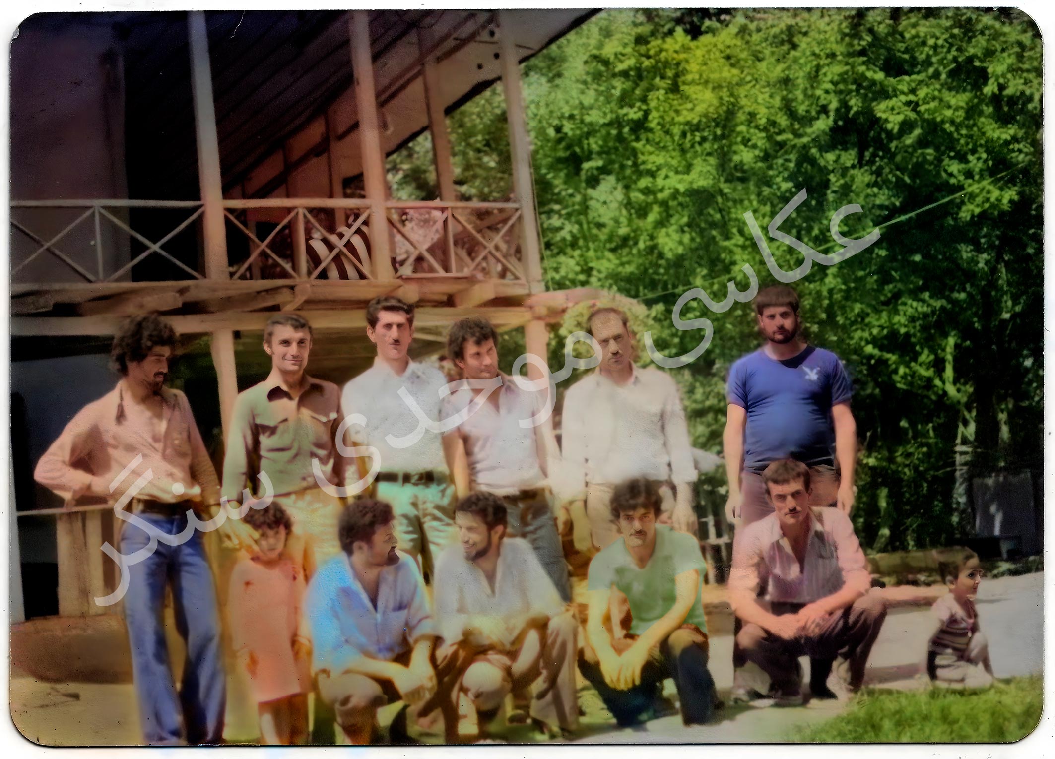 بازسازی عکسهای قدیمی با هوش مصنوعی درعکاسی موحدی